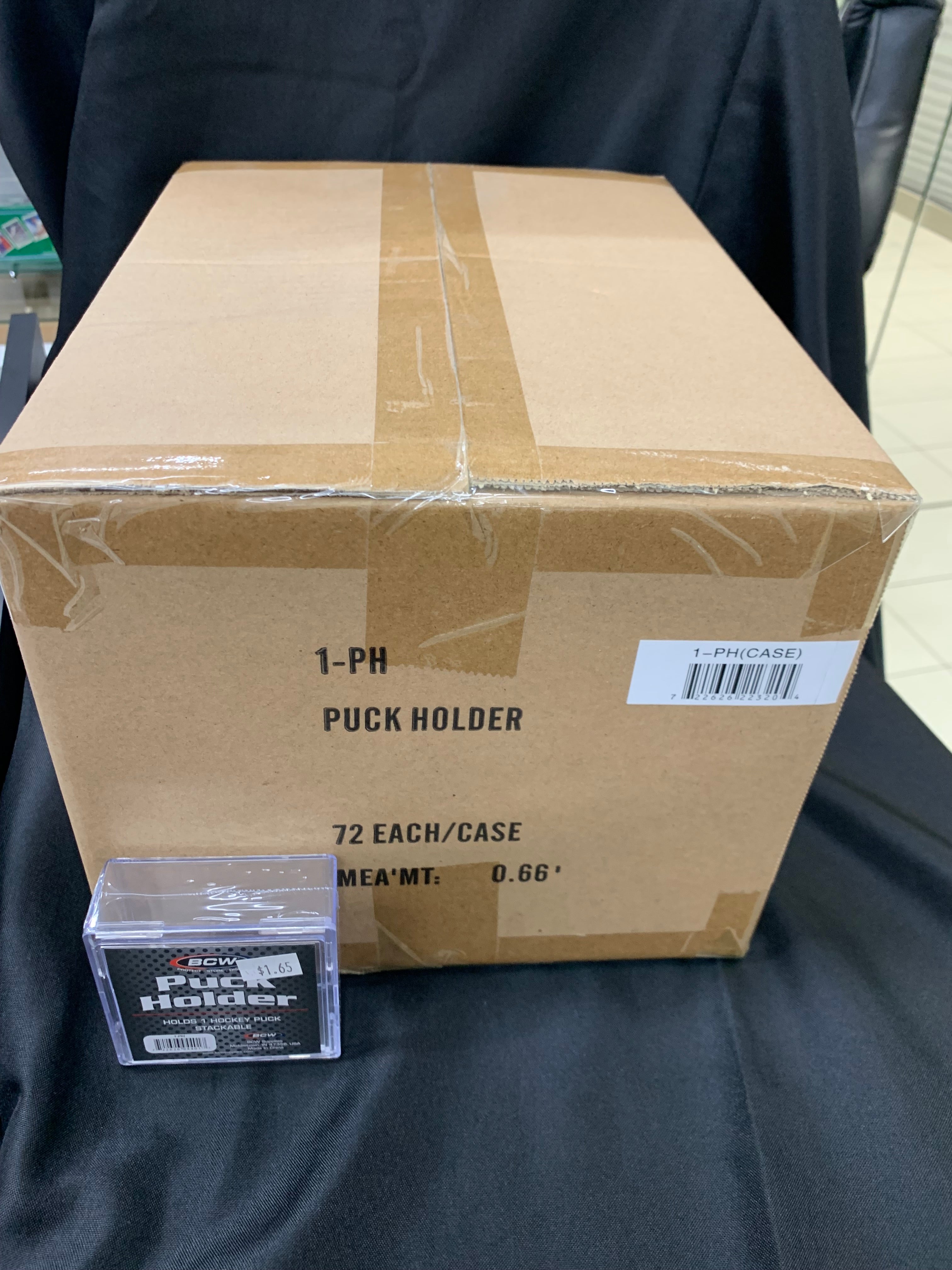 Hockey Puck Cube Holder Case of 72 - BCW – Overtime Sportscards